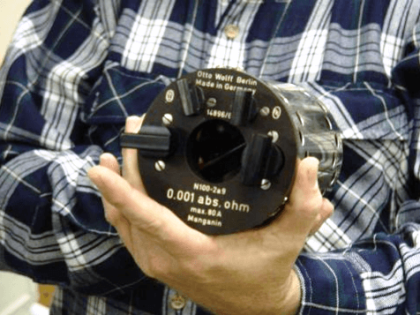4-wire Kelvin Resistance Measurement - InstrumentationTools